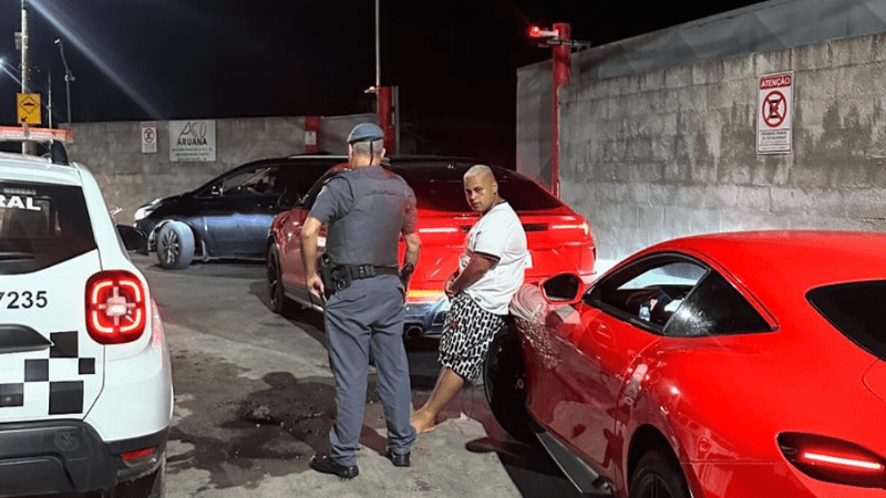 MC Ryan SP Revela o Paradeiro de sua Ferrari: Detalhes da Blitz ...